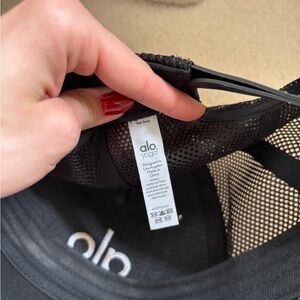 ALO Yoga | Accessories | Alo Yoga Black Hat Baseball Cap | Poshmark